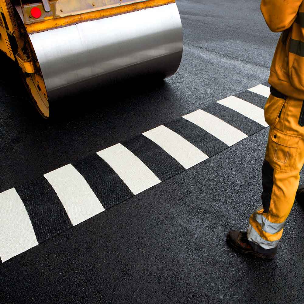 Pappelina Bob plastik løber med brede striber - Køb hos Fick-Co – Fick ...